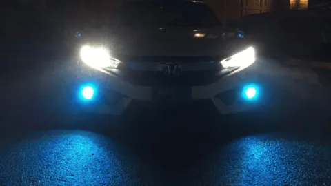 Yellow vs. White vs. Blue Fog Lights: Which Color is Best for Visibility?