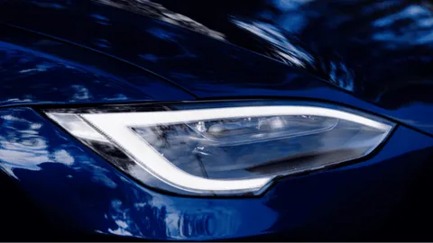 Projector Headlight Bulbs: Benefits, Types & How to Choose