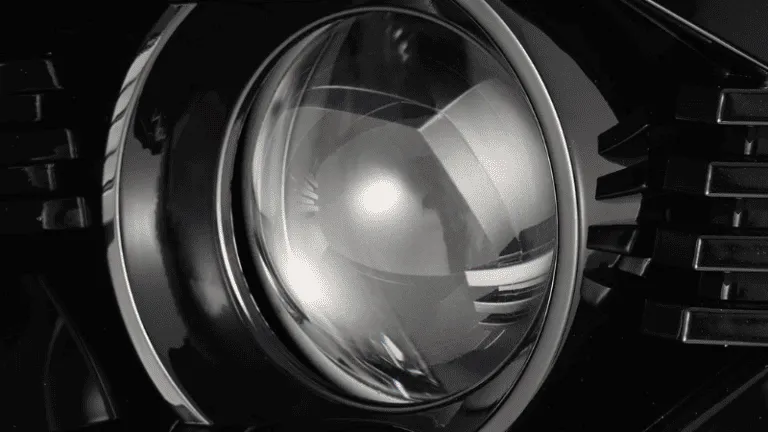 Projector vs. Reflector Headlights: What's the Difference? - Carlightvision
