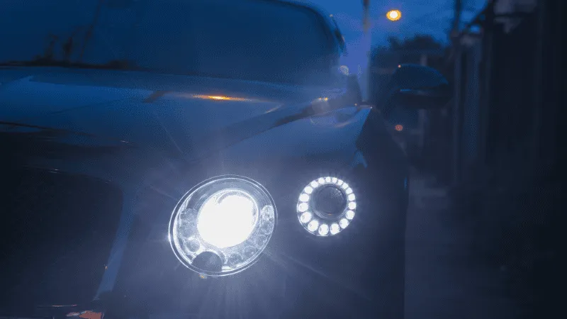 What Are Dipped Headlights?A Guide to Safe and Effective Low Beam Usage